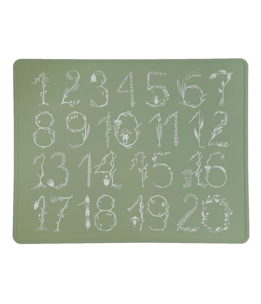 Play Mat Numbers 多功能矽膠墊 數字款 鼠尾草綠 – Hand in Hand Studio